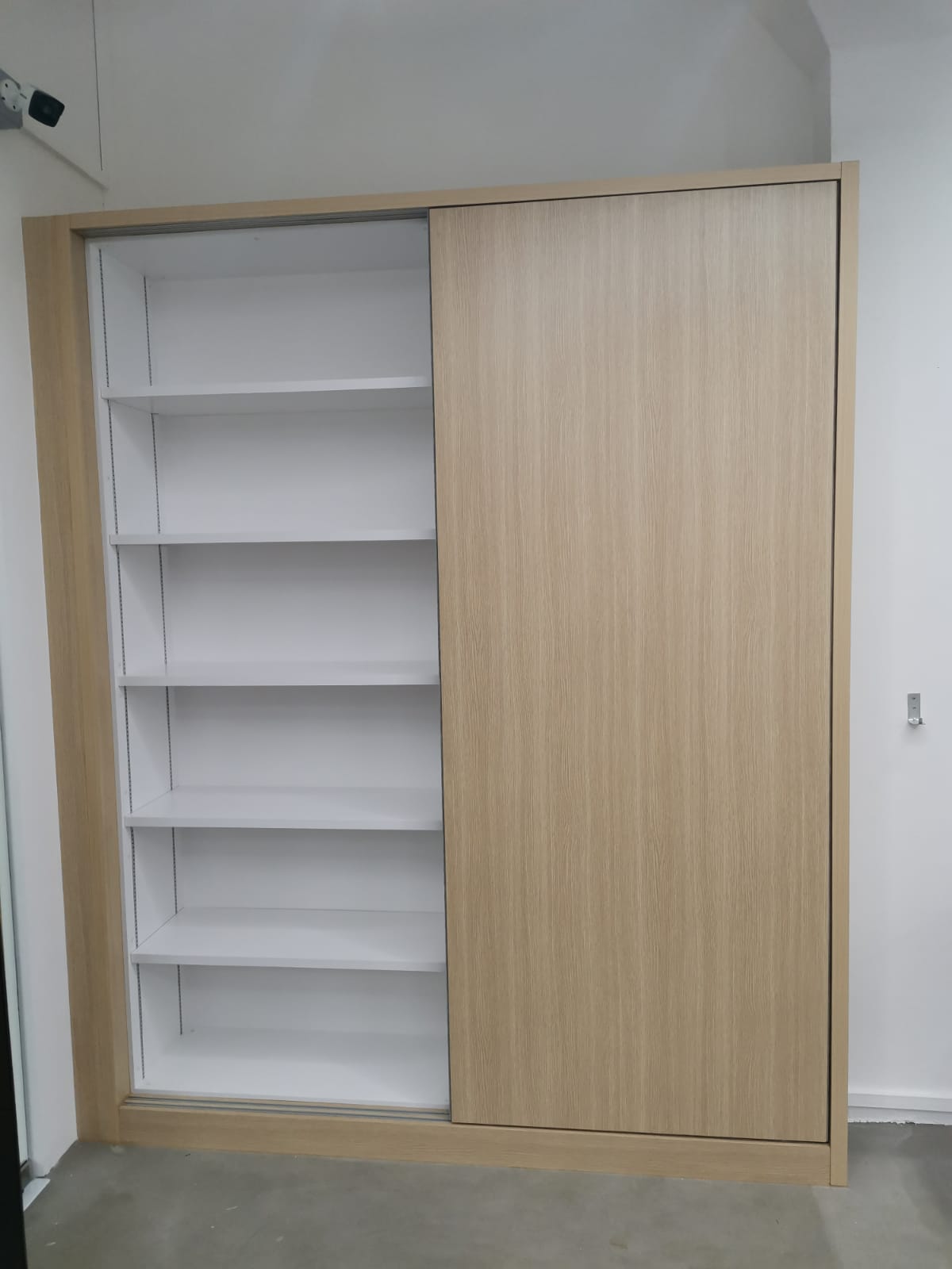 601 Sims Drive – Teck Guang Interiors & Soon Teck